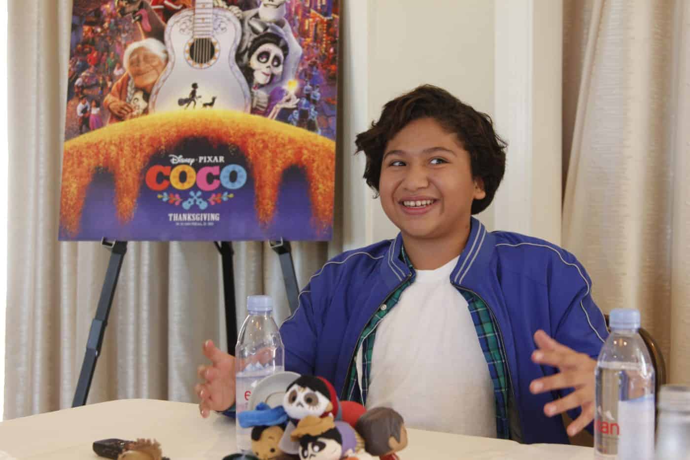 COCO stars Anthony Gonzalez and Alanna Ubach Sing Live in Exclusive ...