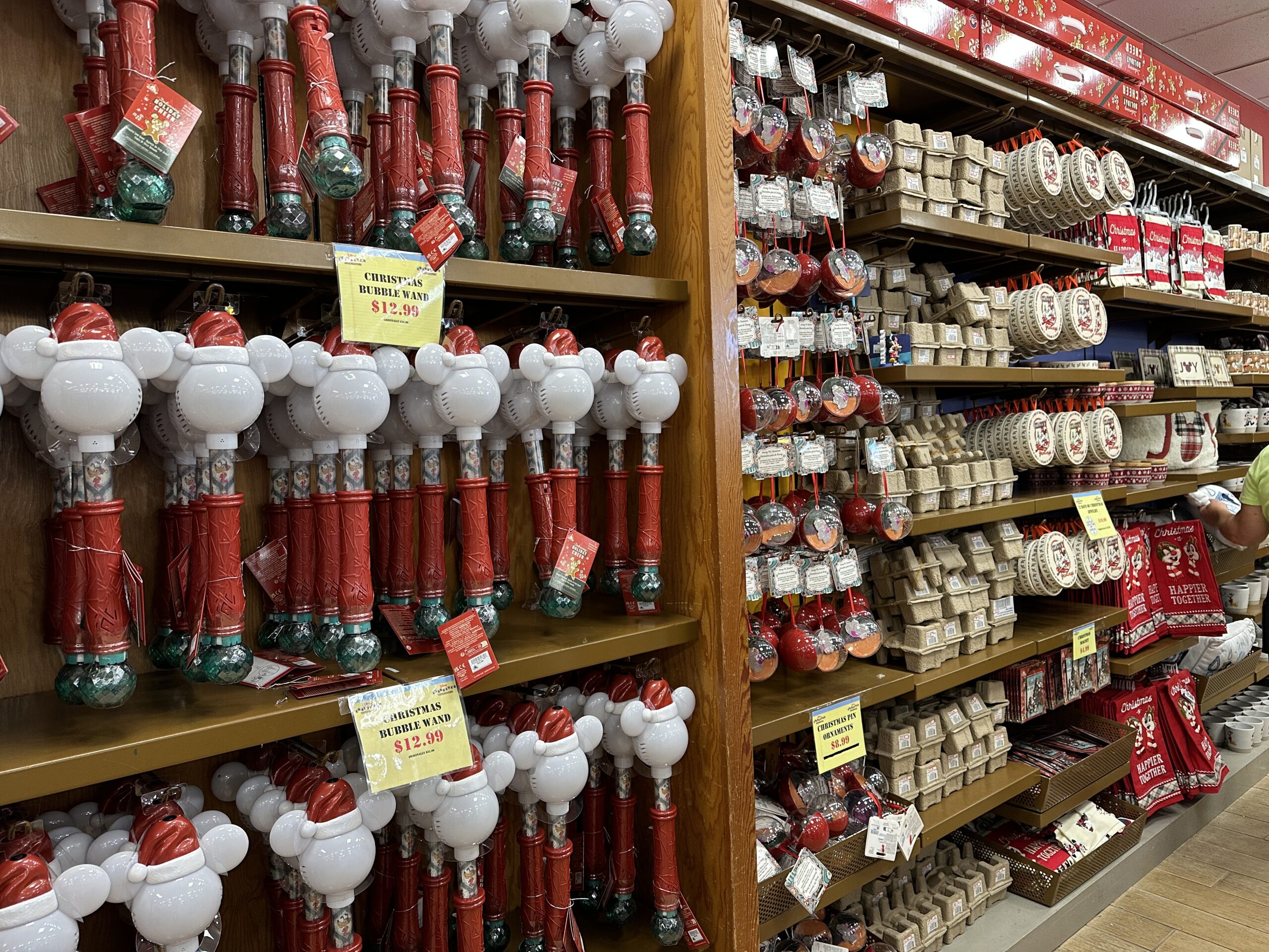 The Best Disney Outlet by Disney World to Save You Money