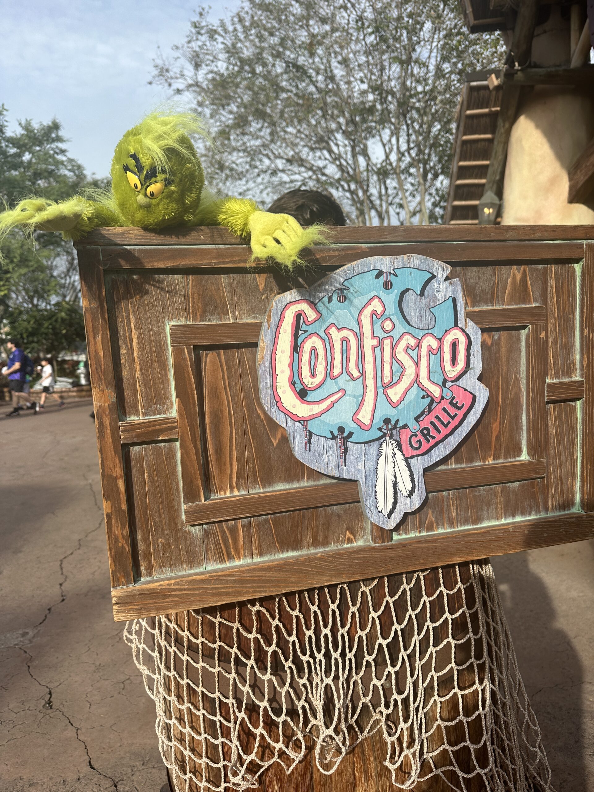 Grinch Character Breakfast Review at Universal: Is it Worth It? - Lola ...