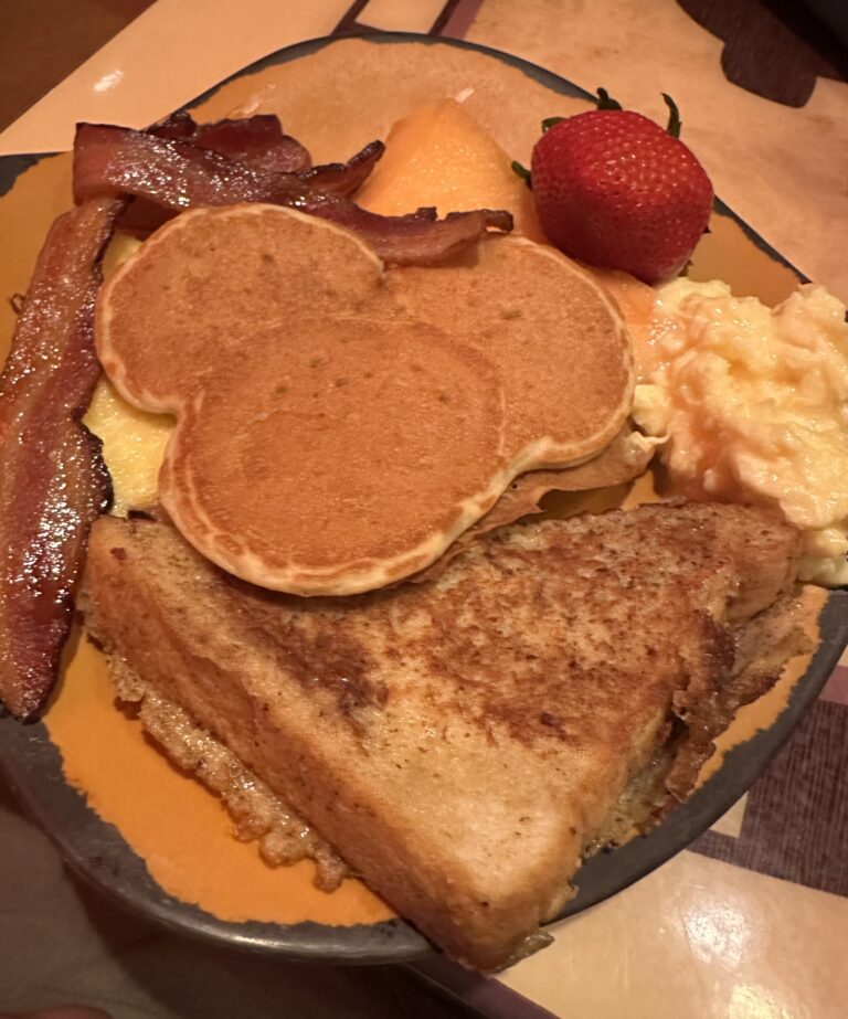 Goofy's Kitchen Halloween Breakfast Review Disneyland - Lola Lambchops