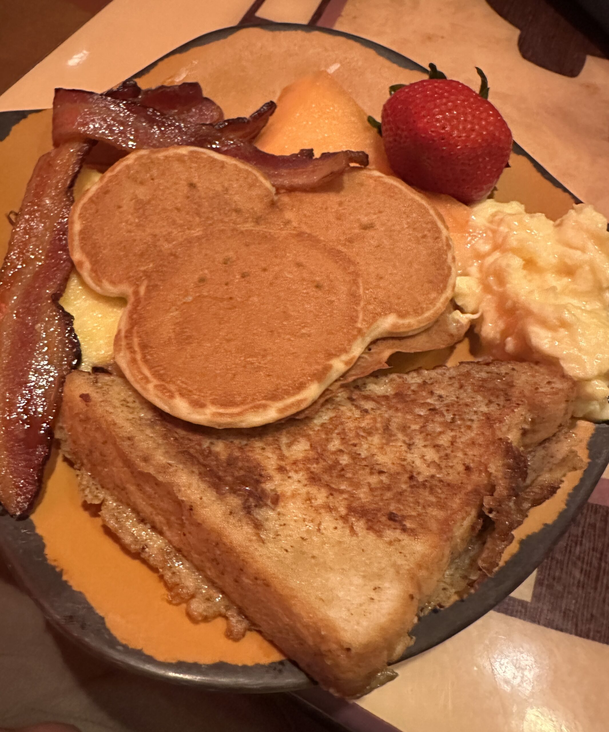 Goofy's Kitchen Halloween Breakfast Review Disneyland - Lola Lambchops