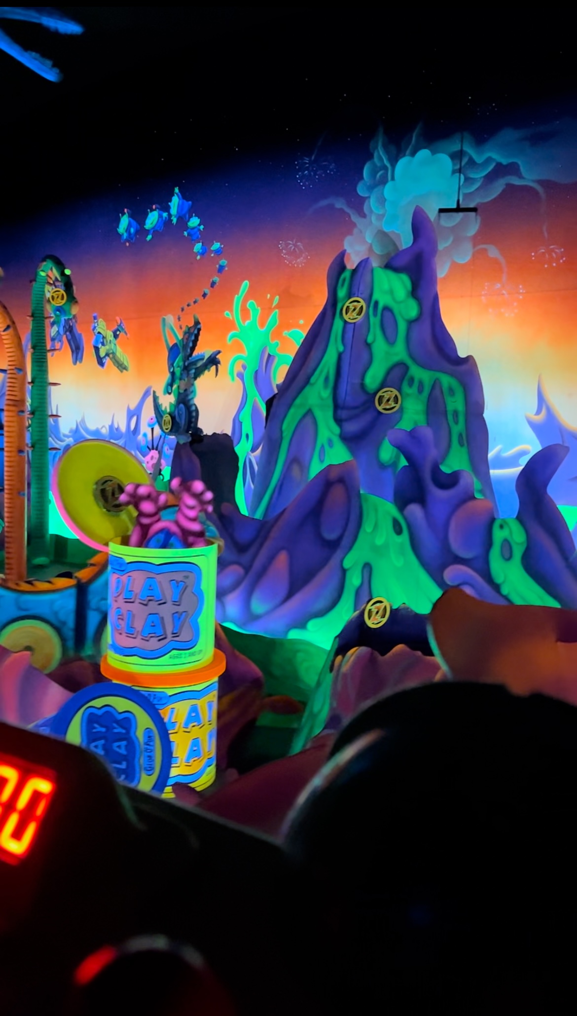 How to Score More Points on Buzz Lightyear's Space Ranger Spin - Lola ...